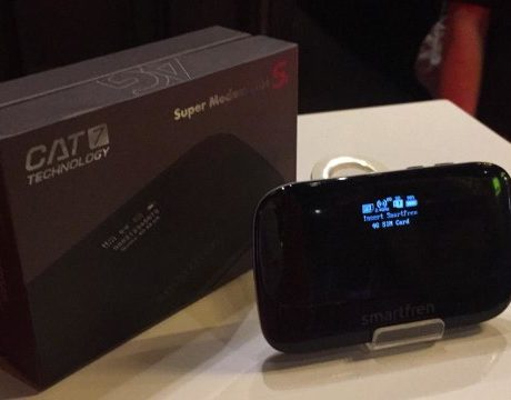 Smartfren Super Modem WiFi S1 - PT DIENG CYBER INDONESIA